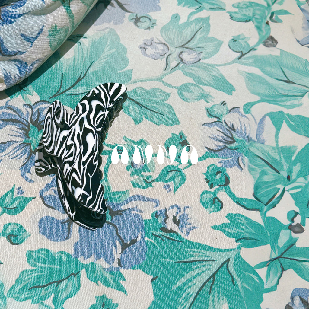 NEW GIRL: ANNA IN ZEBRA STRIPE – Tort Hairware
